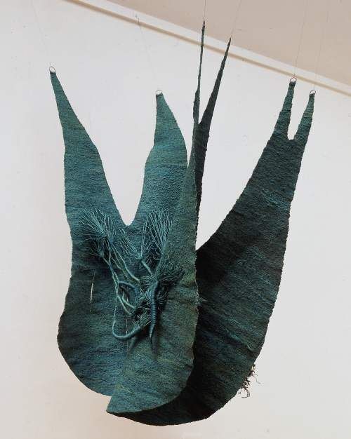 Review of the work of Magdalena Abakanowicz- Contemporary Artist Large ...