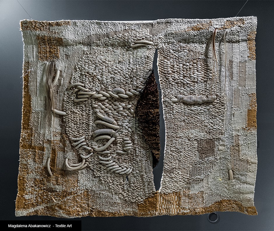 International Contemporary Textile Artists- Researching Meaningful ...